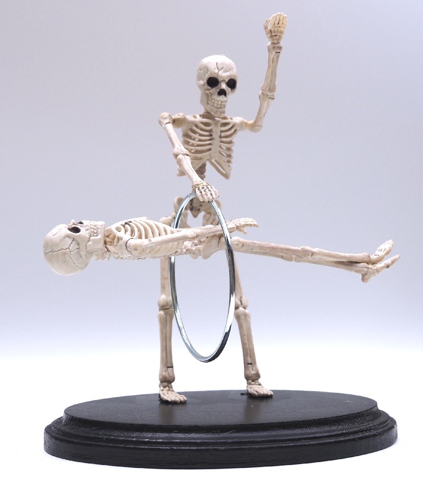 Skeleton Magician Levitaion